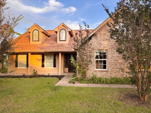 3 Br, 2 bath, Single Family 114 Flower Meadows Dr