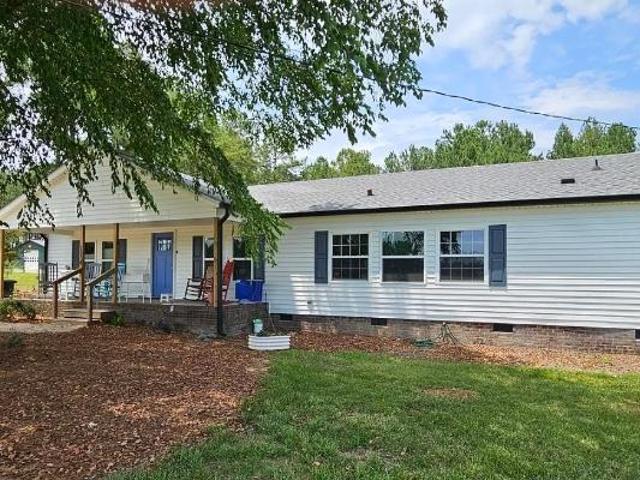 3 Br, 2 bath, Single Family 114 Franks Farm Rd