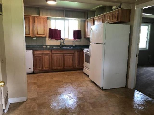 3 Br, 2 bath, Single Family 1151 Blackfoot Trl