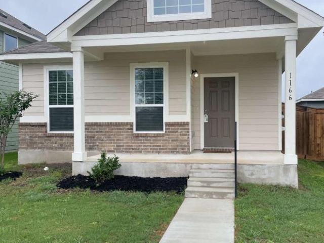 3 Br, 2 bath, Single Family 1166 Esplanade Parkway