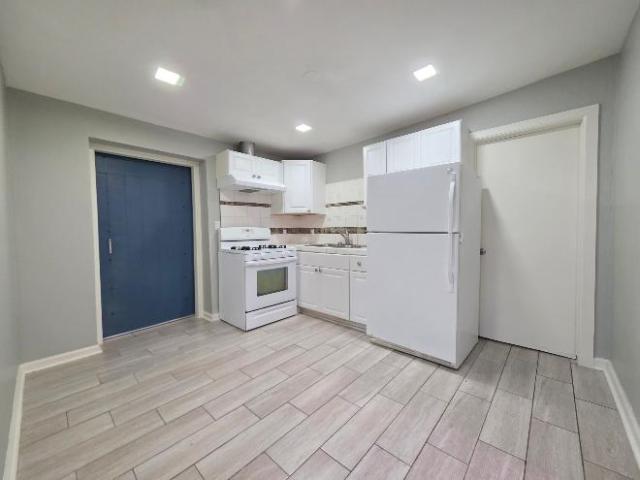 3 Br, 2 bath, Single Family 1171 Peach St