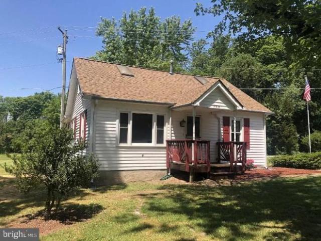 3 Br, 2 bath, Single Family 11814 Gordon Rd