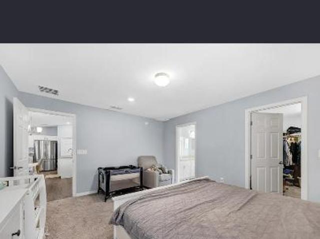 3 Br, 2 bath, Single Family 11815 Stone Pine St