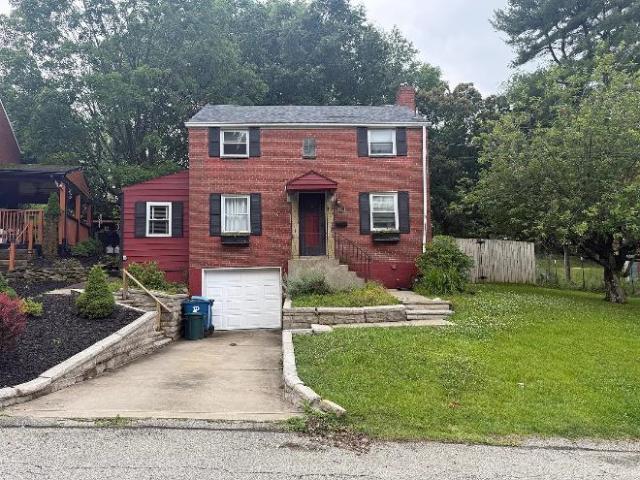 3 Br, 2 bath, Single Family 11831 Joan Dr
