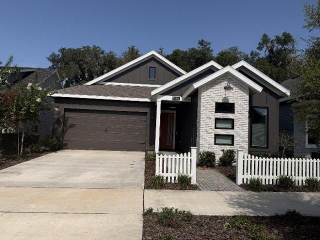 3 Br, 2 bath, Single Family 1186 NW 132nd Blvd
