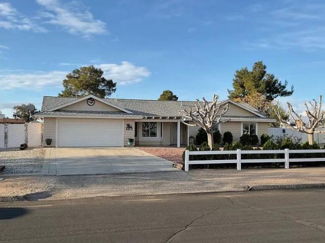 3 Br, 2 bath, Single Family 11871 Old Ranch Rd