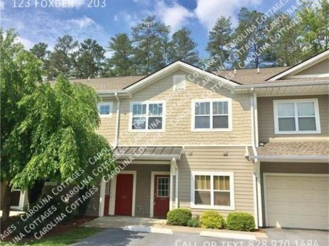 3 Br, 2 bath, Single Family 123 Foxden Dr