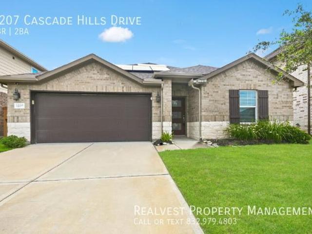 3 Br, 2 bath, Single Family 1207 Cascade Hills Drive