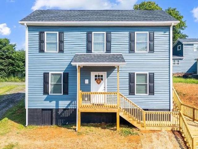 3 Br, 2 bath, Single Family 1209 16th Street