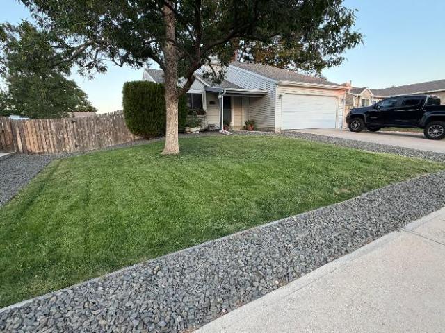 3 Br, 2 bath, Single Family 12160 Birch St