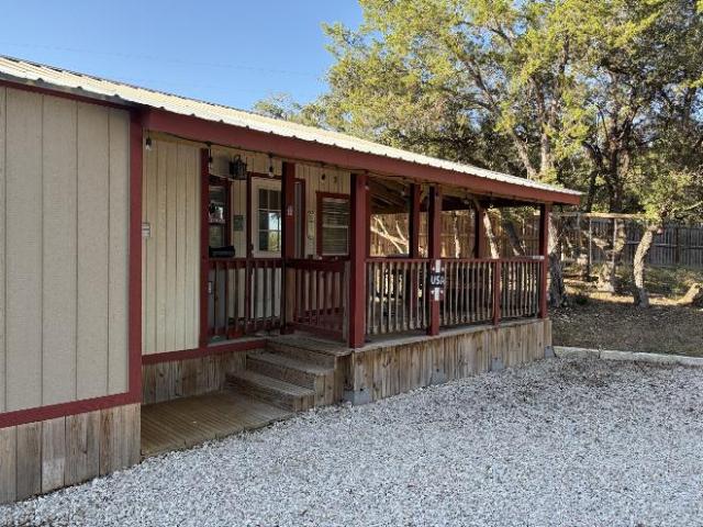 3 Br, 2 bath, Single Family 1224 Campfire