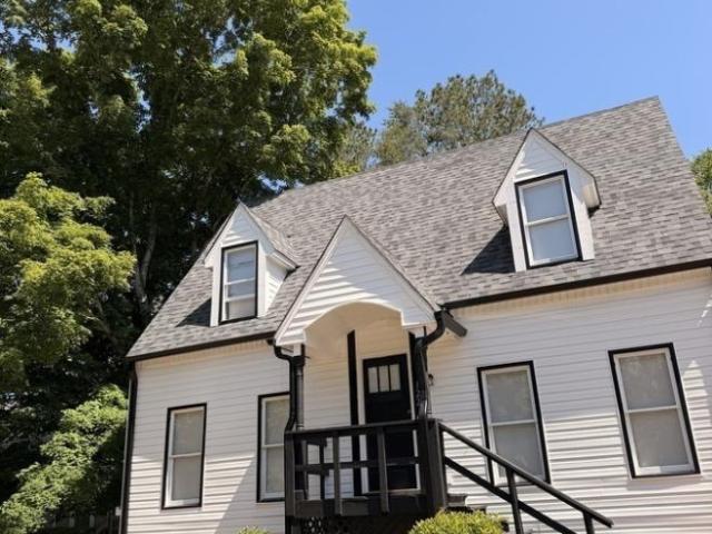 3 Br, 2 bath, Single Family 122 Franklin Dr