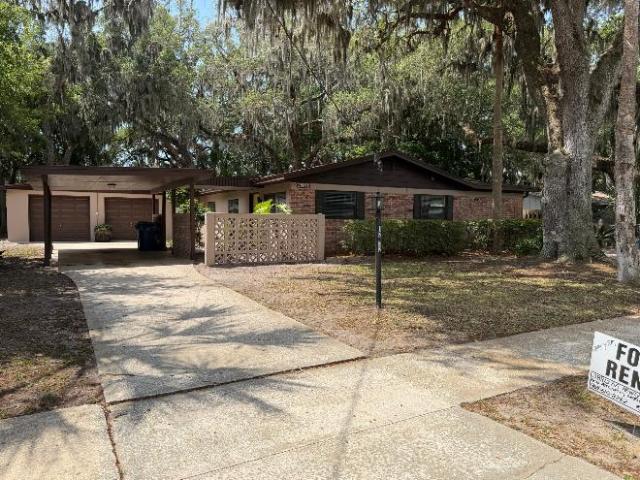 3 Br, 2 bath, Single Family 1232 Galapagos Ave S
