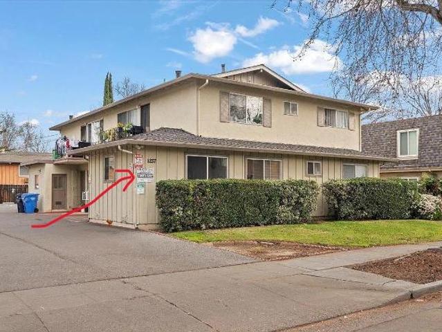 3 Br, 2 bath, Single Family 1237 Coronado Dr
