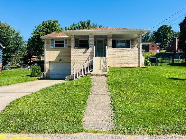 3 Br, 2 bath, Single Family 12419 Roth Dr