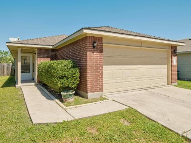 3 Br, 2 bath, Single Family 12524 Sky Harbor Drive
