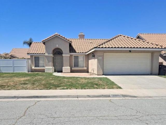 3 Br, 2 bath, Single Family 1260 Avenida Rosa Mundi