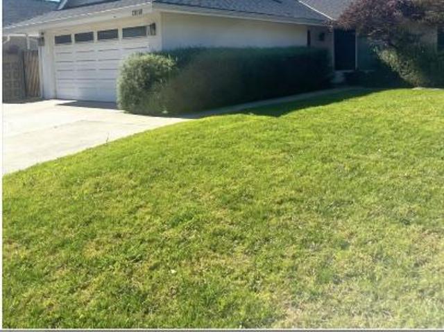 3 Br, 2 bath, Single Family 12610 Maryvine St