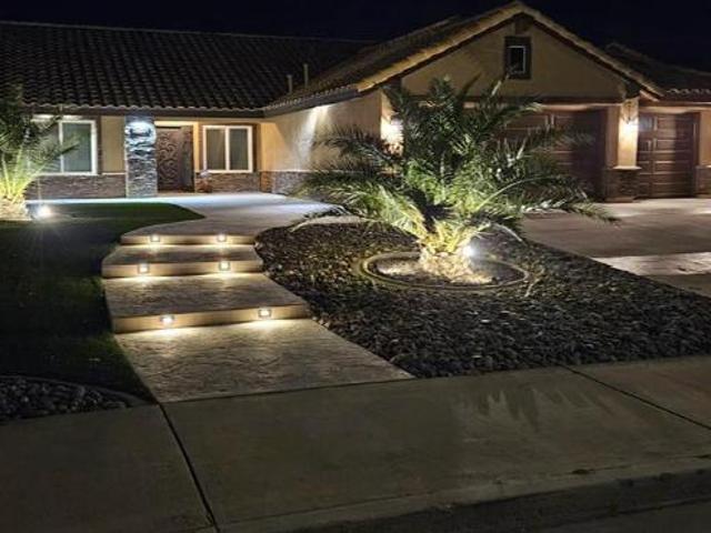 3 Br, 2 bath, Single Family 12660 High Desert Rd