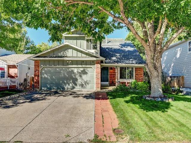 3 Br, 2 bath, Single Family 12737 West Aqueduct Drive