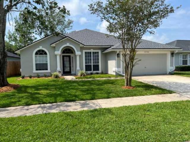 3 Br, 2 bath, Single Family 12784 Chets Creek Dr N
