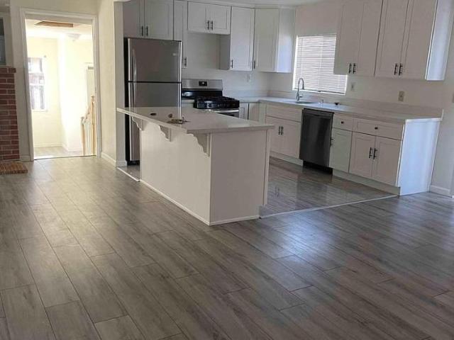 3 Br, 2 bath, Single Family 129 Pioneer Ave