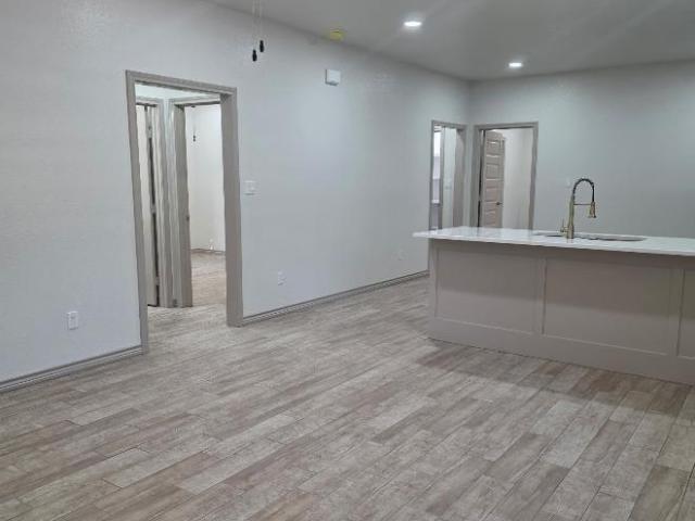 3 Br, 2 bath, Single Family 133 County Road 2279