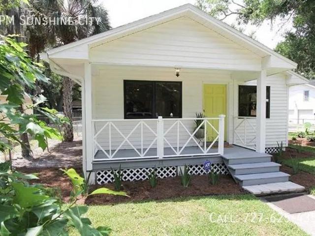 3 Br, 2 bath, Single Family 1301 E Cayuga St