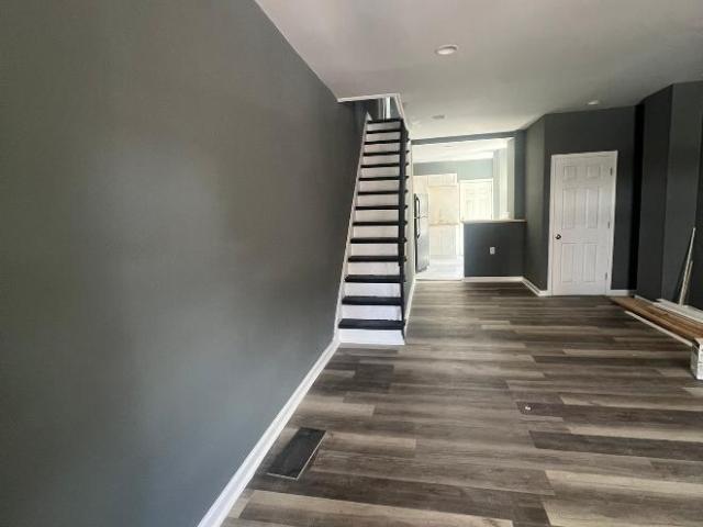 3 Br, 2 bath, Single Family 1307 Hanson Street