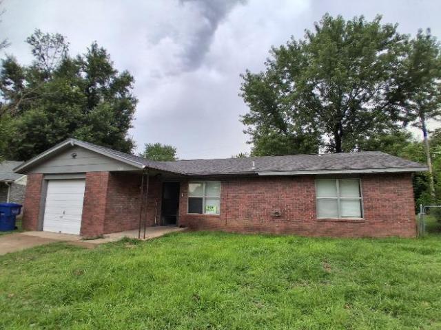 3 Br, 2 bath, Single Family 130 Haner Circle