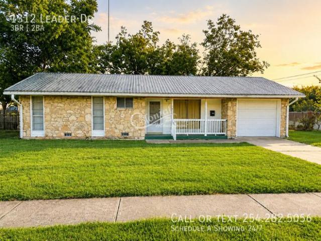 3 Br, 2 bath, Single Family 1312 Leader Dr