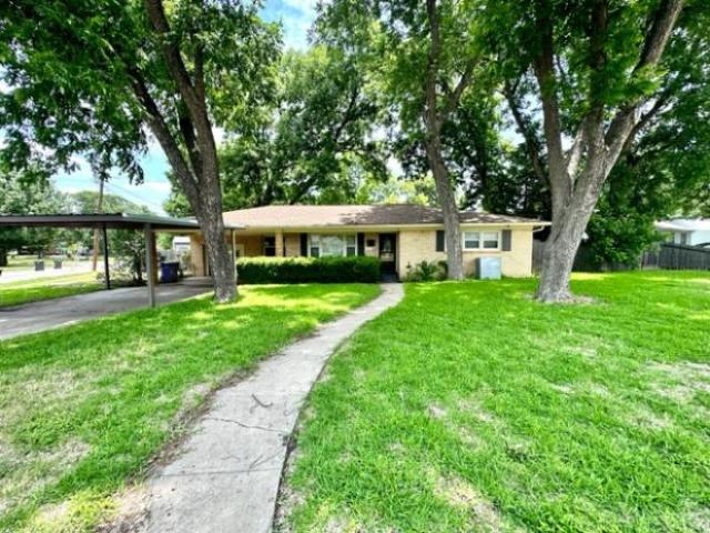 3 Br, 2 bath, Single Family 1317 Hillside St