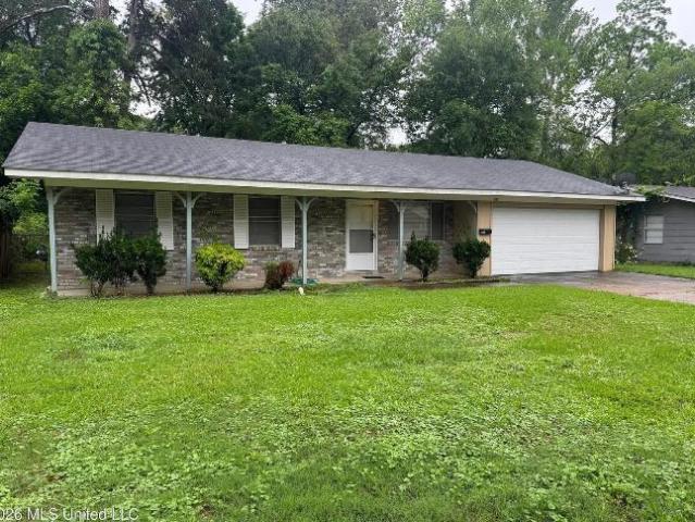 3 Br, 2 bath, Single Family 1319 Dorgan Street