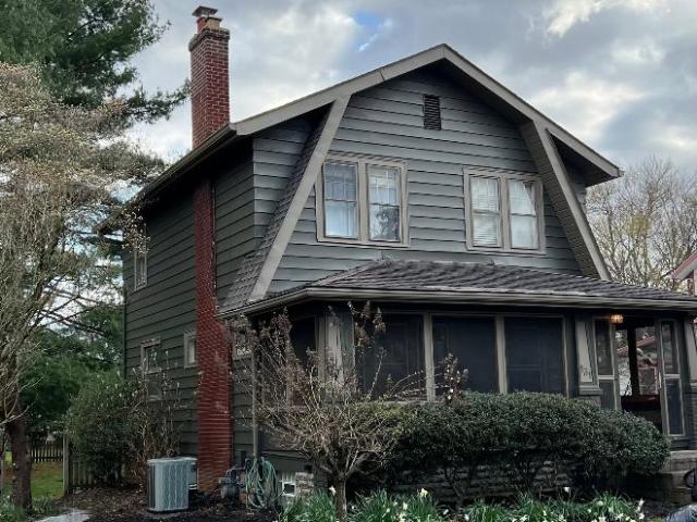 3 Br, 2 bath, Single Family 131 Glenmont Ave
