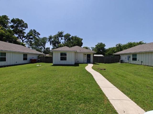 3 Br, 2 bath, Single Family 1321 Franklin