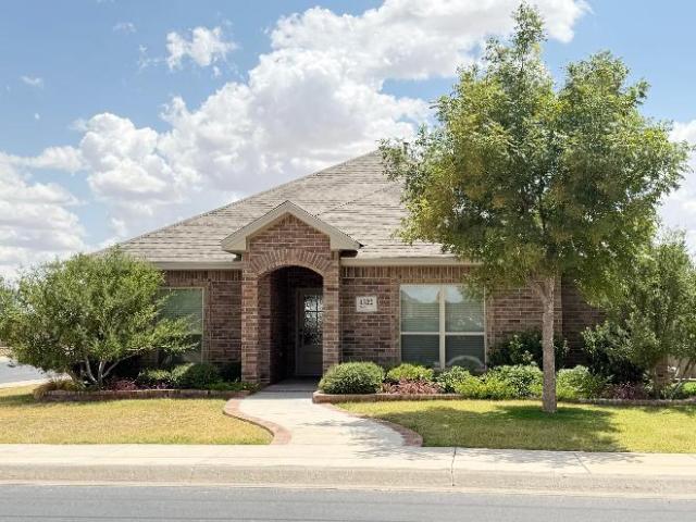 3 Br, 2 bath, Single Family 1322 Solomon Ln