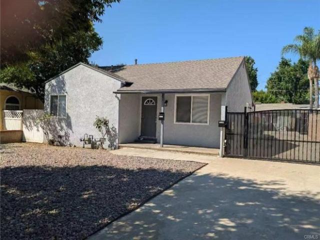 3 Br, 2 bath, Single Family 1329 North Sultana Avenue
