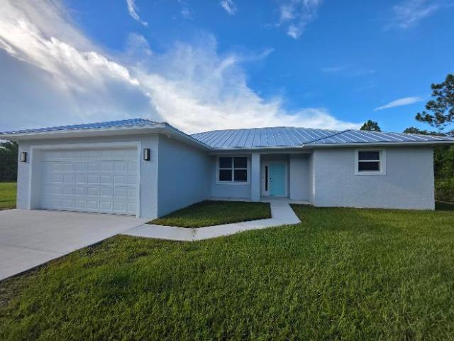 3 Br, 2 bath, Single Family 13305 79th St