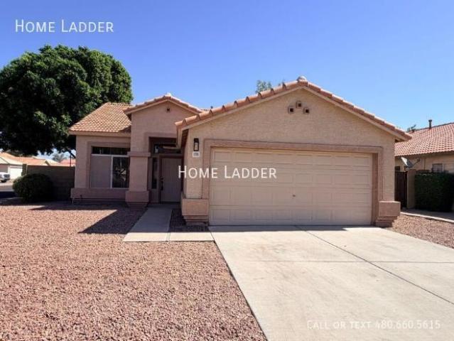 3 Br, 2 bath, Single Family 1336 E Tradewind Dr