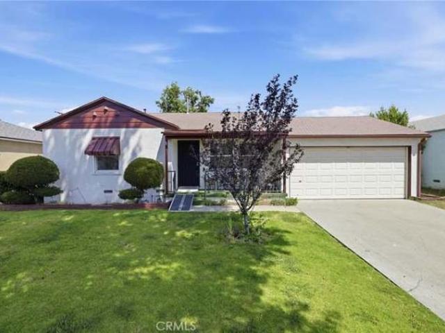 3 Br, 2 bath, Single Family 13419 Reliance St