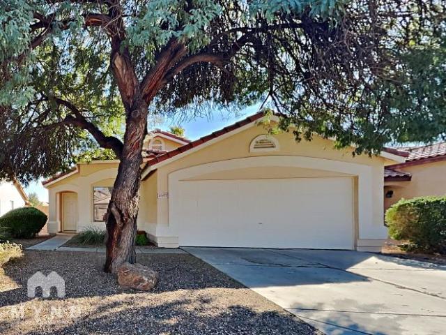 3 Br, 2 bath, Single Family 13475 W Post Dr