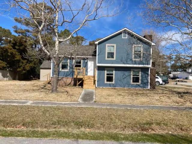 3 Br, 2 bath, Single Family 134 Charles St