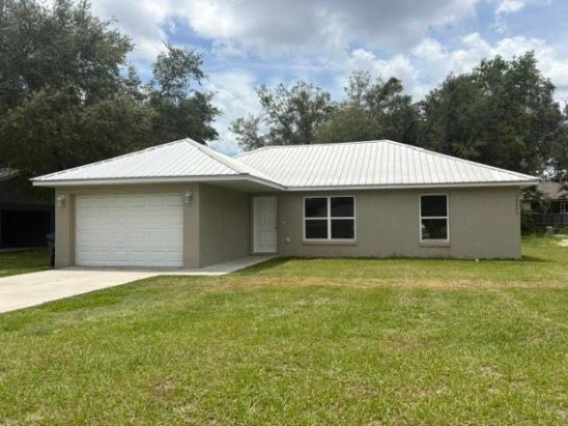 3 Br, 2 bath, Single Family 13600 SW 112th Street