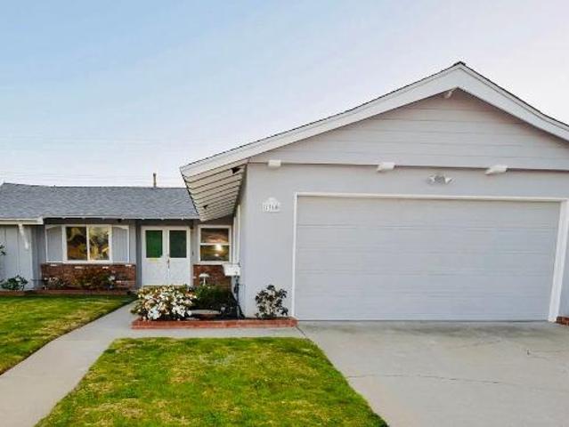 3 Br, 2 bath, Single Family 1360 Gardenia St
