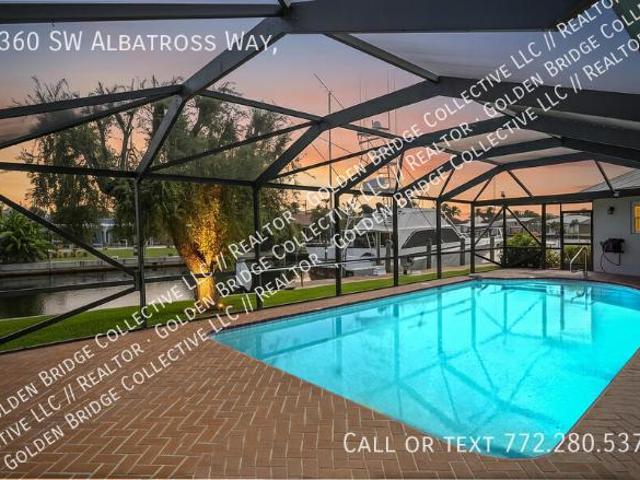 3 Br, 2 bath, Single Family 1360 SW Albatross Way
