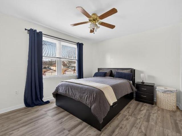 3 Br, 2 bath, Single Family 136 Stevens Dr