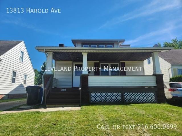 3 Br, 2 bath, Single Family 13813 Harold Ave