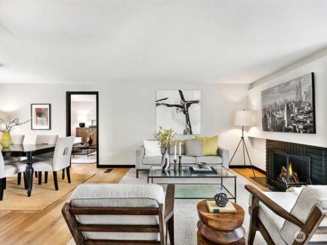 3 Br, 2 bath, Single Family 13826 SE 161st Pl