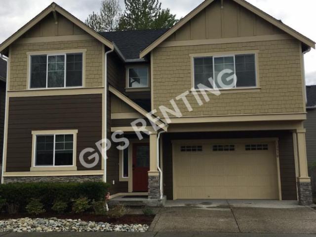 3 Br, 2 bath, Single Family 13930 32nd Dr SE