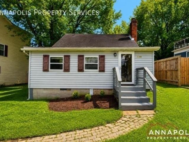 3 Br, 2 bath, Single Family 1395 Bayside Drive